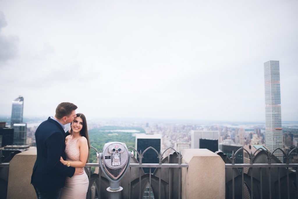 Top of the Rock Proposal | Pop the Question at the Rockefeller Center ...